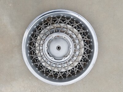 One 1985 - 1989 Chrysler Fifth Avenue RWD 15 inch Wire Hubcap | eBay