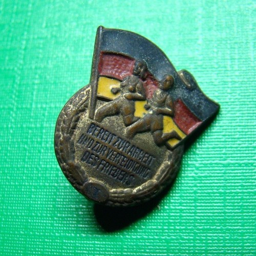 DDR Abzeichen - Bereit zur Arbeit und zur Verteigung des Friedens - 1 ...