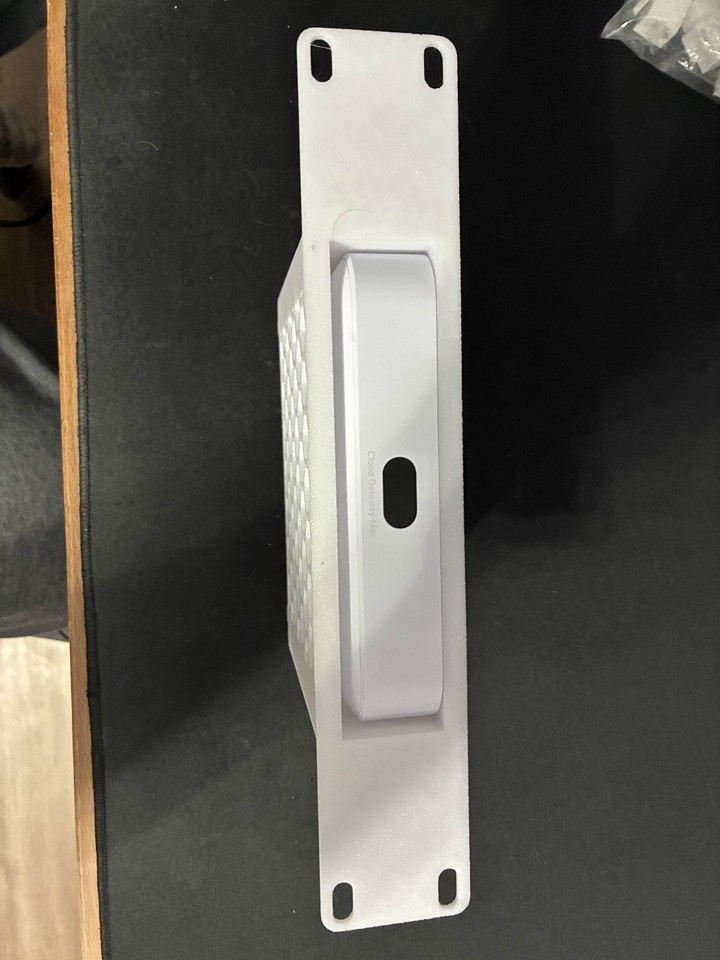 UniFi Cloud Gateway Rack Mount – 10" 1U (Fits UCG-Ultra & UCG-Max) | eBay