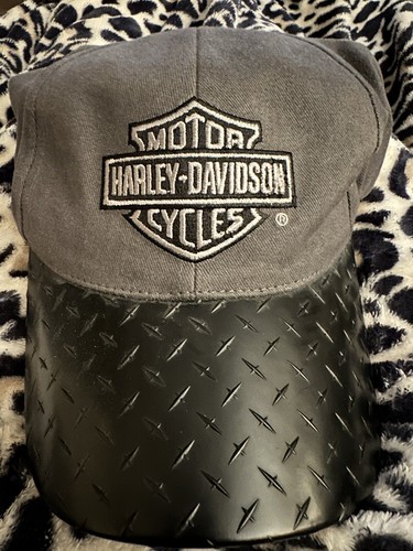VTG Harley Davidson Las Vegas Diamond Plate Hat With 2 Pins See Photos ...