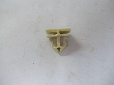 +NEW OEM Mopar 68067324AA MOULDING CLIP | eBay