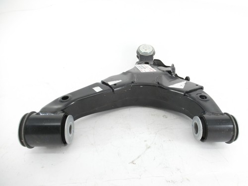 Genuine OEM Toyota 48068-09100 & 48069-09090 Front Lower Control Arm ...
