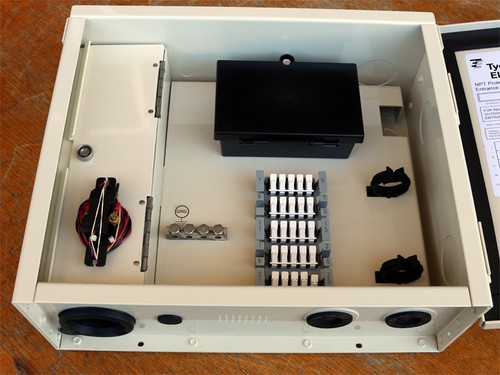 Tyco HUB-NPT-025-D-U-A-NOP-O Next Generation Protected Entrance ...