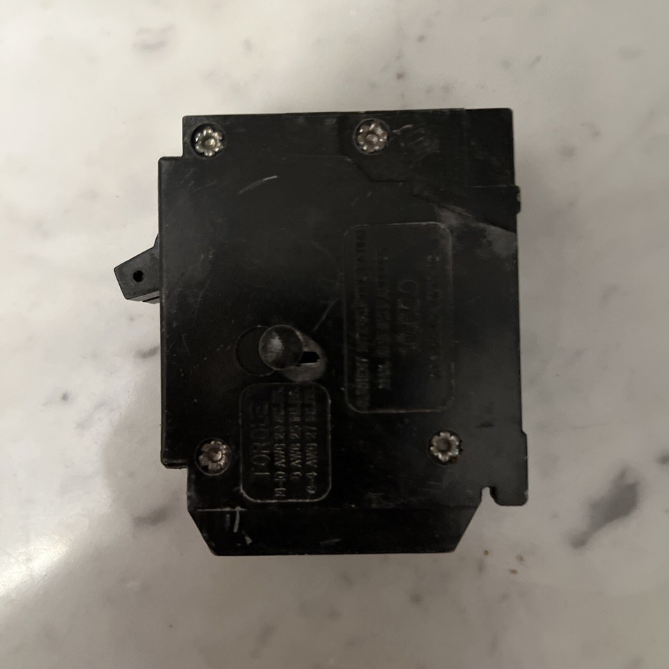 Eaton Br3030 30 Amp Single Pole 120 V Tandem Twin Circuit Breaker | eBay