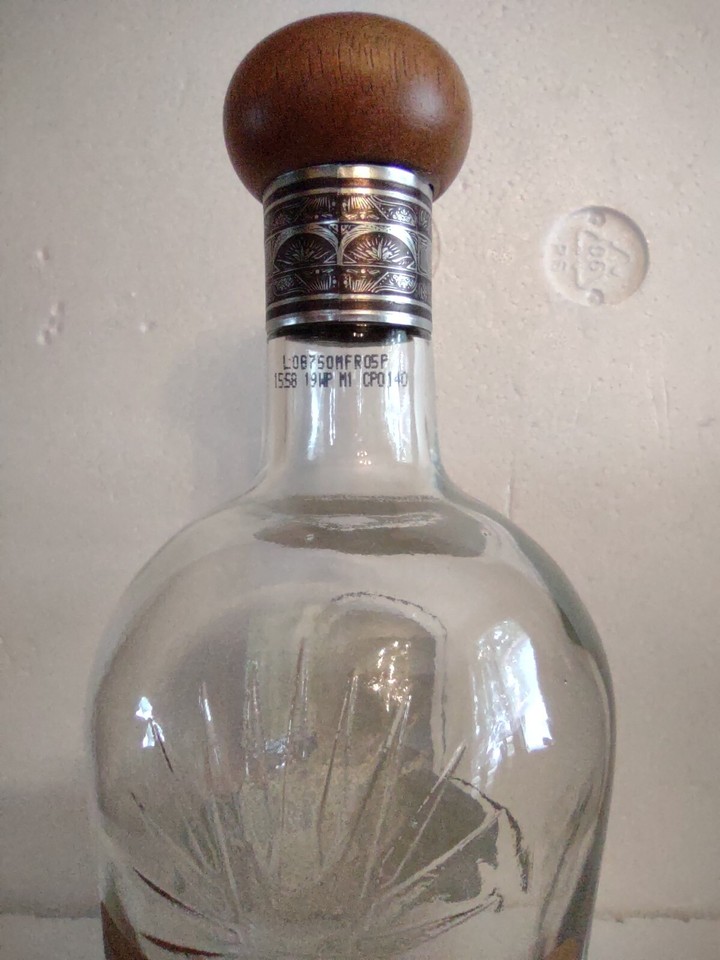 Fandango 100% Agave Mezcal Reposado Tequila Empty Glass Bottle 750mL | eBay