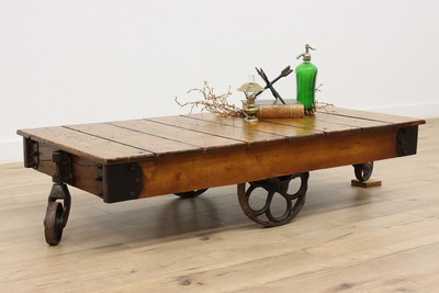 1900-1950 - Railroad Cart Coffee Table