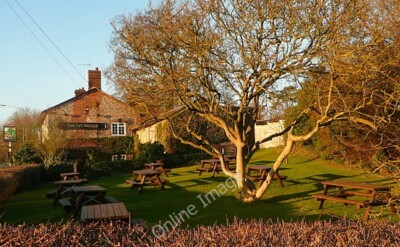 Photo 6x4 The Ivy House Stratton Chase A lovely garden, but maybe a bit ...
