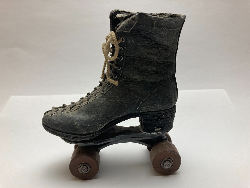 Vintage Roller Skate Model Size Pair of 2 Heavy Ceramic Nice Details ...