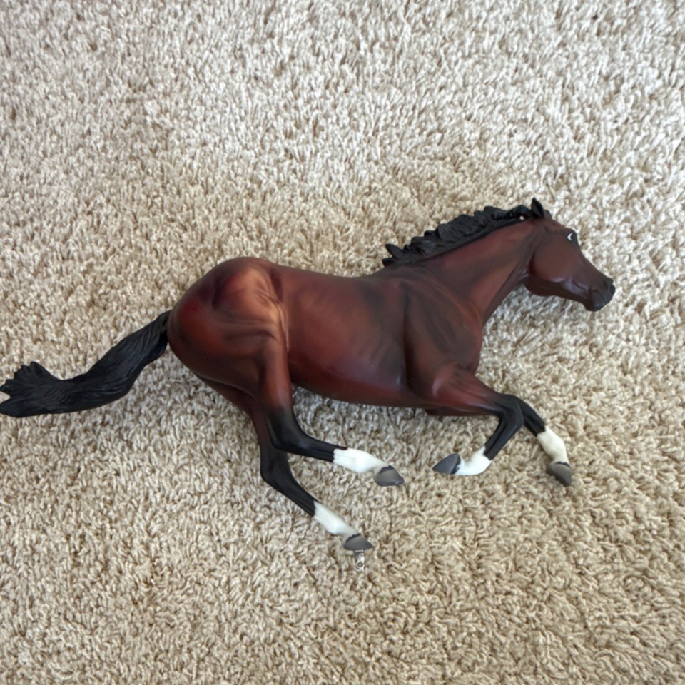 BREYER bay racing horse | eBay