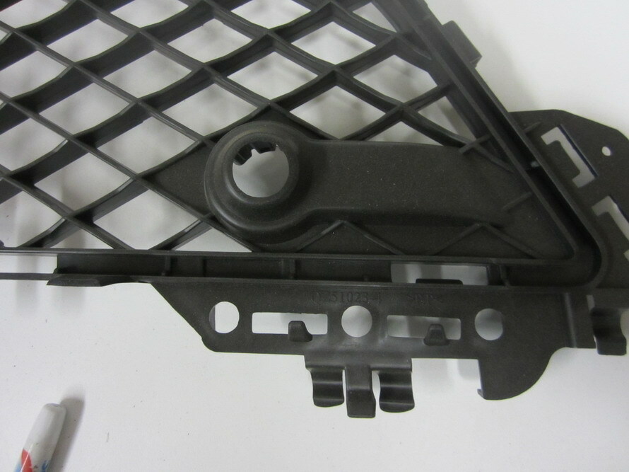 Mercedes Benz Bumper Grille lower A2048850853 | eBay