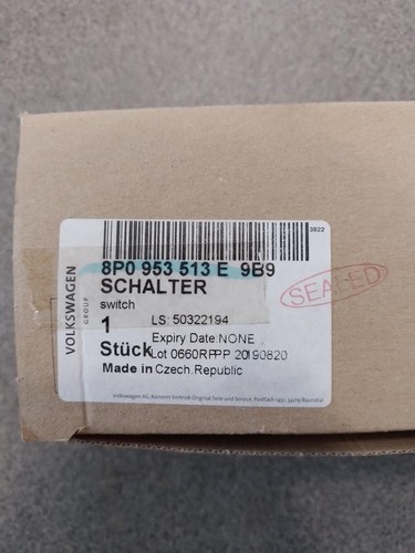 Audi A3 indicator switch part number 8P0953513E9B9, new and in sealed ...
