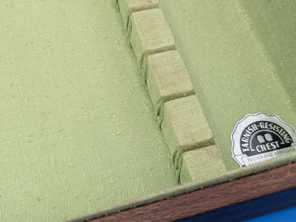 Intl Silver Co Anti Tarnish Flatware Storage Wood Box Chest w/ One ...