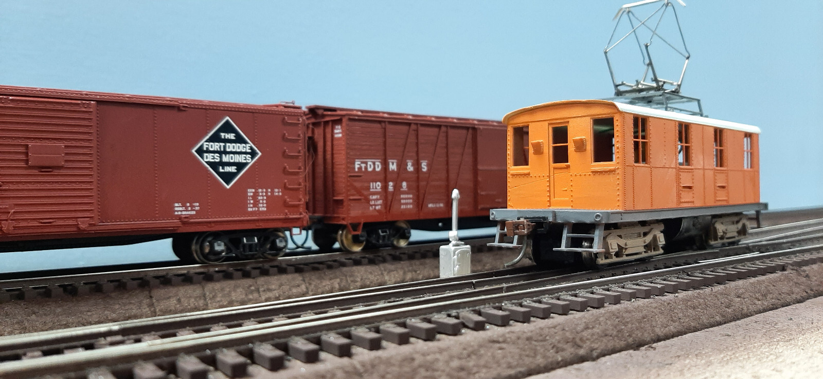 ALW HO Scale 63-Ton GE Boxcab Electric Shell Kit for Bachmann 44-Tonner ...