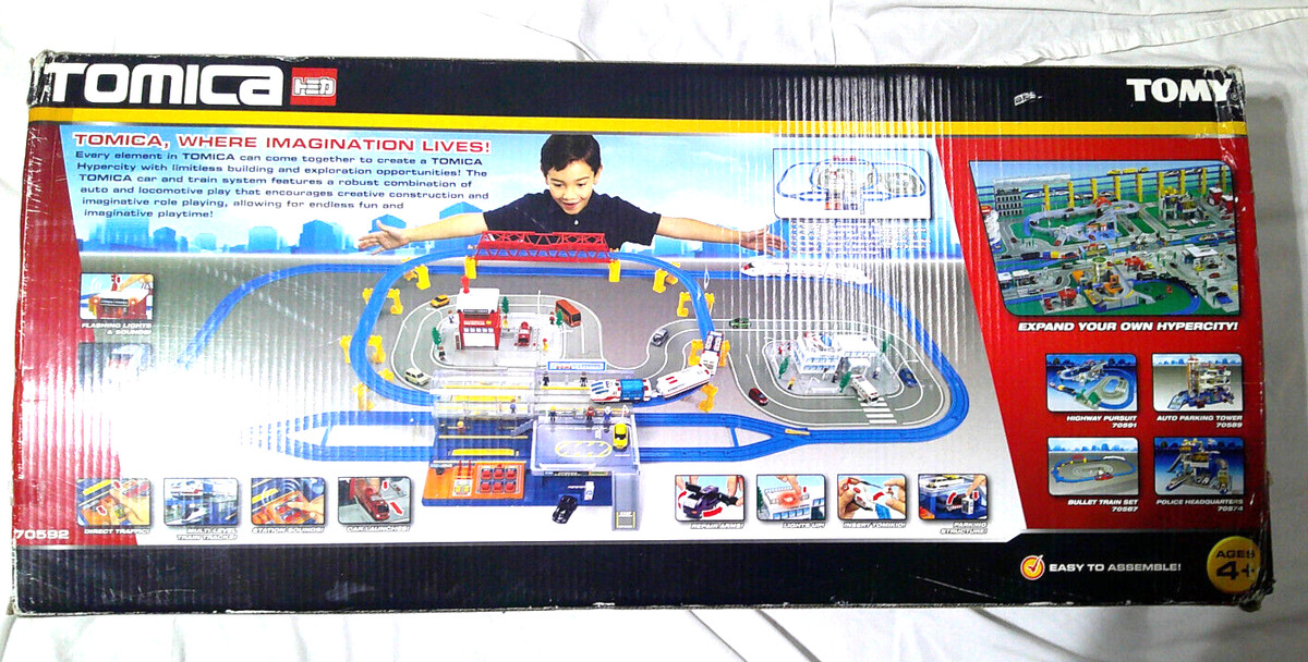 Tomica Hypercity Megatropolis Commander Set