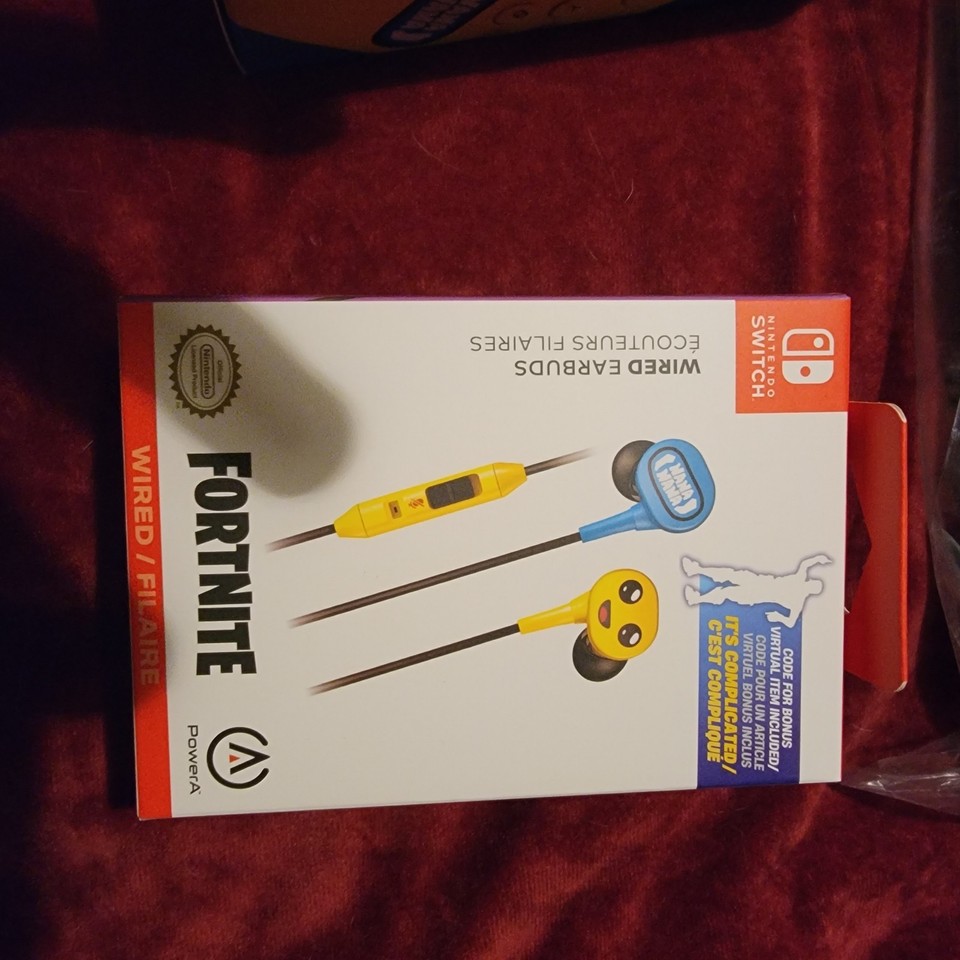 Fortnite Nintendo Switch Peely Bundle Case Controller Headphone Sealed ...