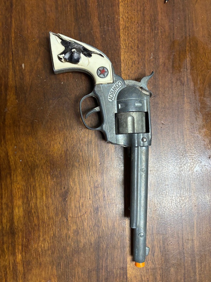 1950'S WESTERN HUBLEY COWBOY CAP GUN With White Handle & Black Bull ...