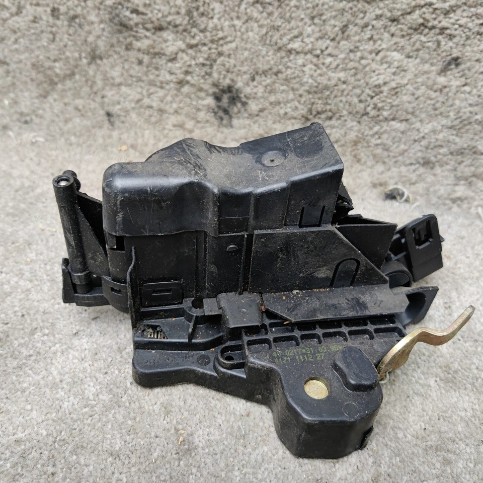 Mercedes Door Lock Front Left W202 C Class W210 E Class NSF 2027204335 ...