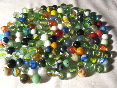 GREAT LOT # 9 VINTAGE c 1950's USA BOY MAN TOY GAME GLASS ART MARBLES ...