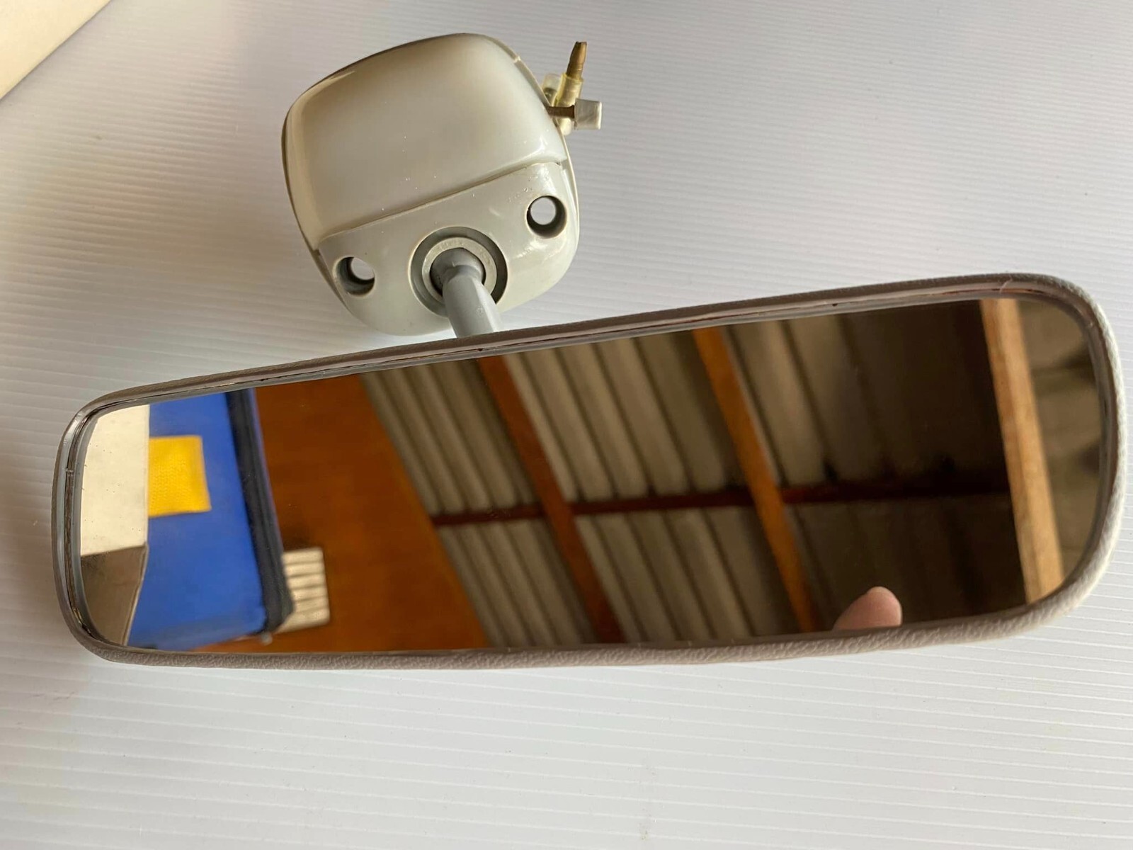 TOYOTA HILUX RN20 RN25 72-78 PICK UP 2nd INTERIOR REAR VIEW MIRROR DOME ...