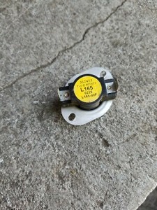 Limit Switch 312403 L165 -40F 60TX11 - Used | eBay