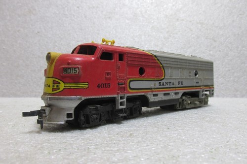 HO SCALE SANTA FE #4015 A-UNIT DUMMY DIESEL LOCOMOTIVE | eBay