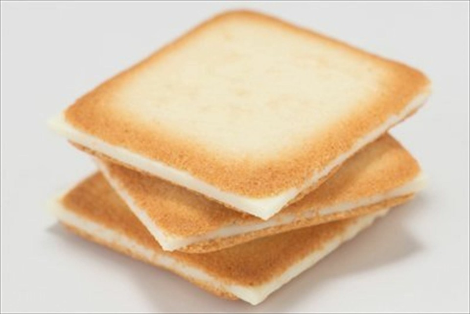 SHIROI KOIBITO (White Lover) White chocolate sandwiched cookies 12 ...