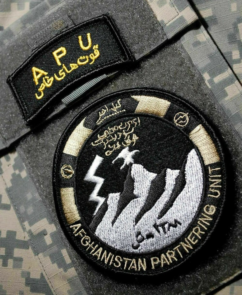 FREEDOM DEFENDER of KYIV UKRAINE vêlkrö INSIGNIA PATCH: GEORGIAN ...