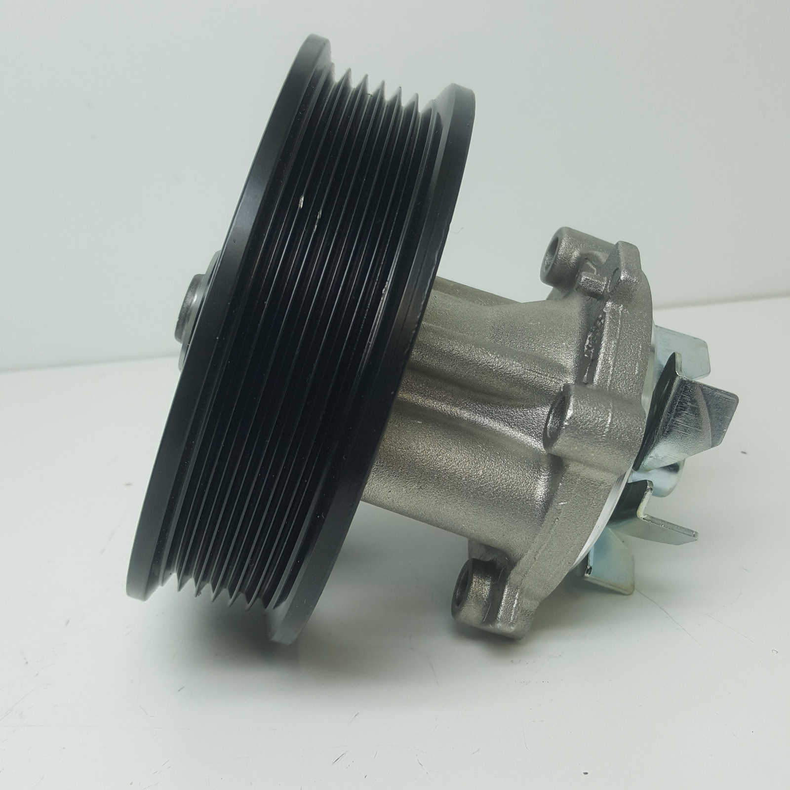 POMPA ACQUA GRAF ALFA MITO - FIAT 500 - IDEA - LANCIA MUSA 1.3 MJTD PER ...