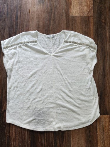 Retrology VNneck Short Sleeve White Top Plus 2X | eBay
