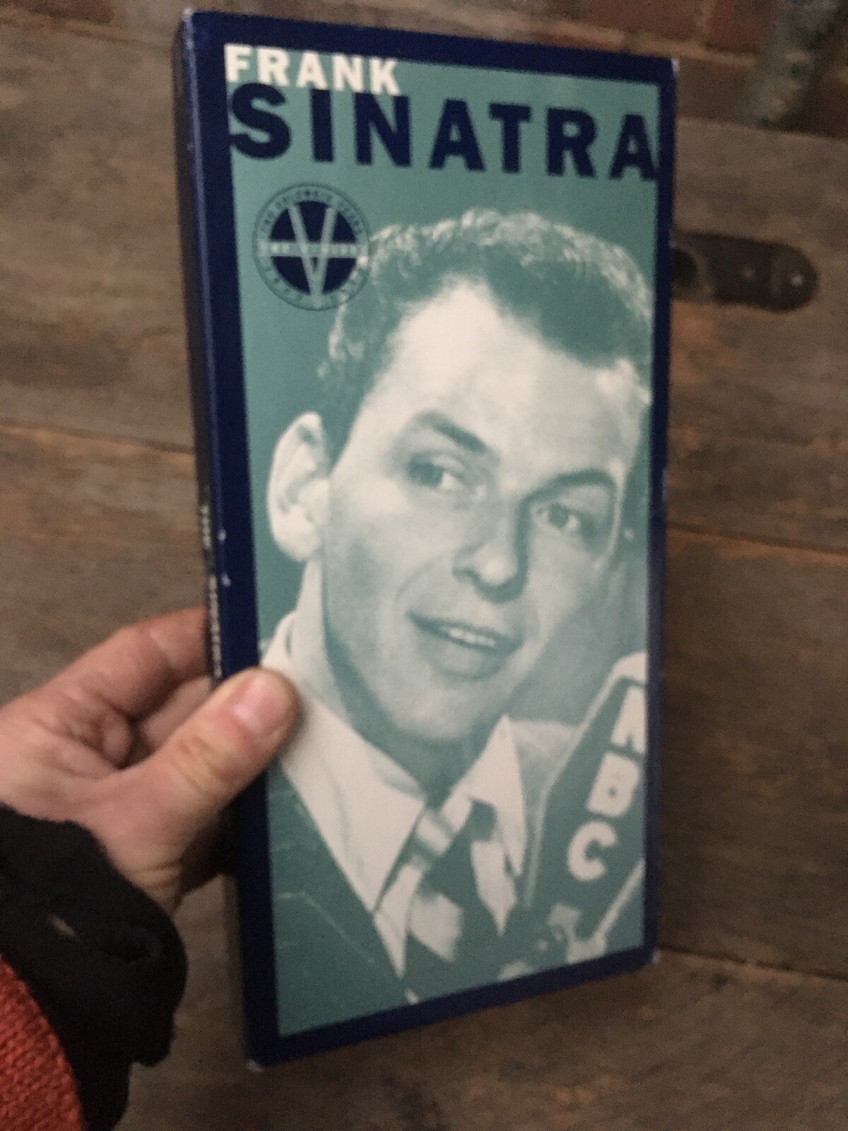 Frank Sinatra:Columbia Years The V-Discs 1943-1952 WW2 Recordings Box ...