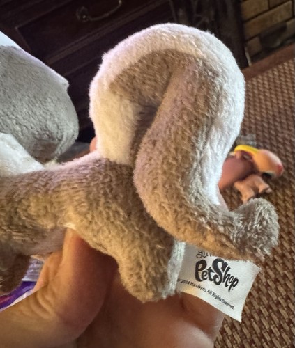 Littlest Pet Shop LPS Lot 5 Figures 5 Mystery packs+ Plush Pepper Clark ...