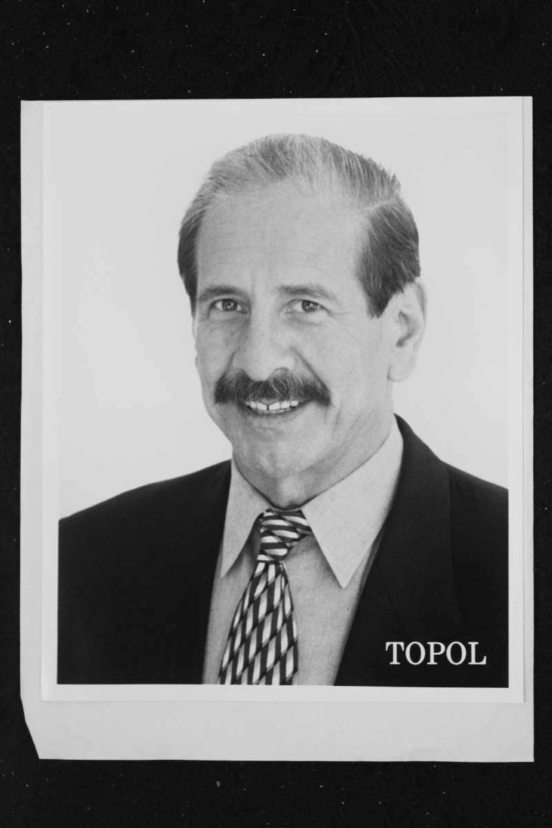 Chaim Topol - Signed Autograph and Headshot Photo set - Fiddler on the ...