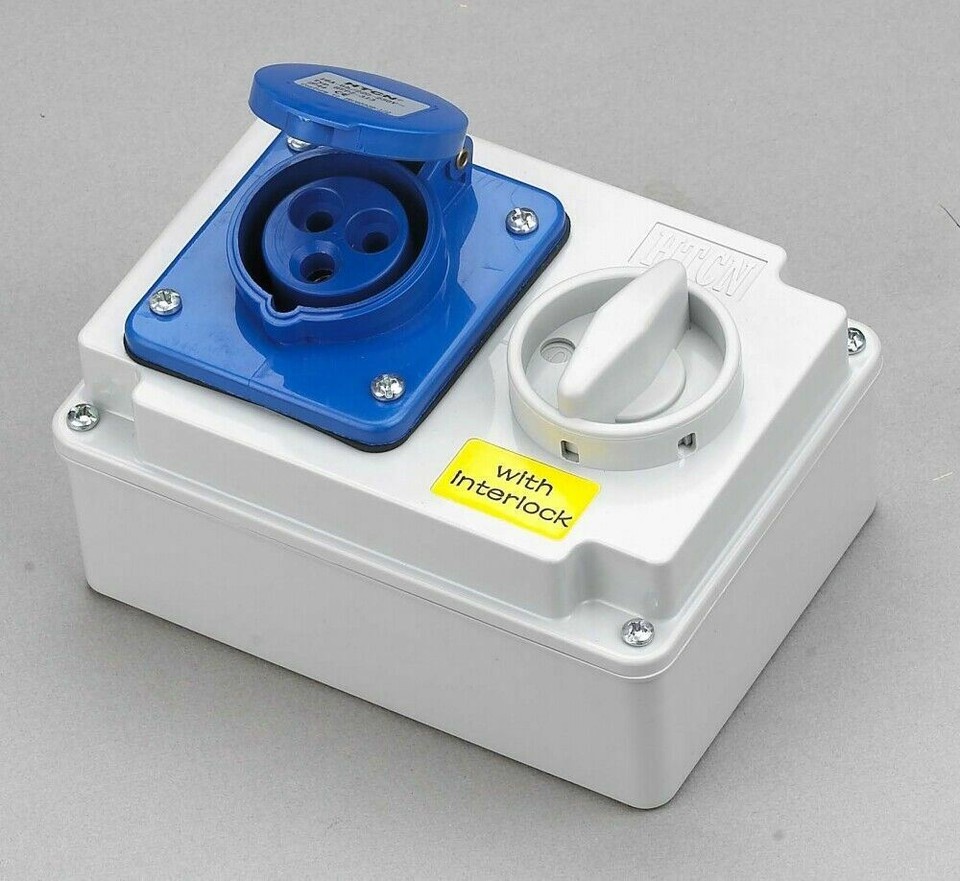 16Amp 240v Blue Interlocked socket Plug Coupler Wall Socket Splitter ...