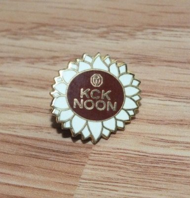 KCK Noon Kansas City Kansas Collectible Optimist Souvenir Lapel Pin | eBay