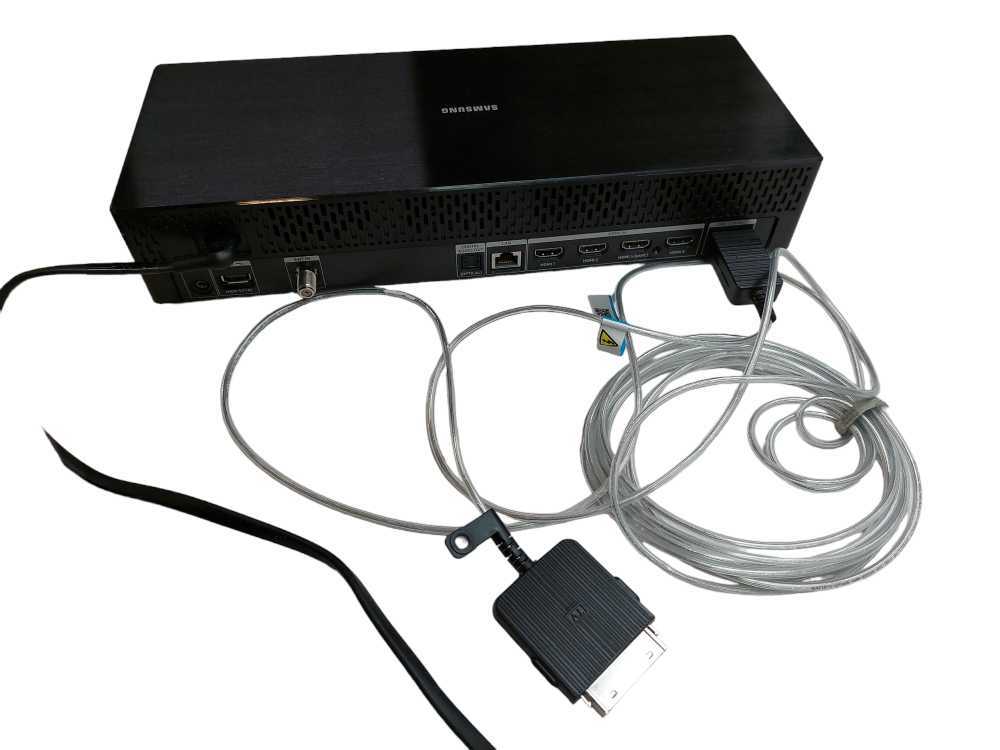 Samsung One Connect Box Model: SOC1001A = | eBay