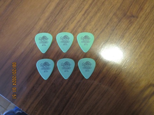 6 PACK DUNLOP TORTEX STANDARD .88MM, GREEN, GUITAR PICKS #953 ...