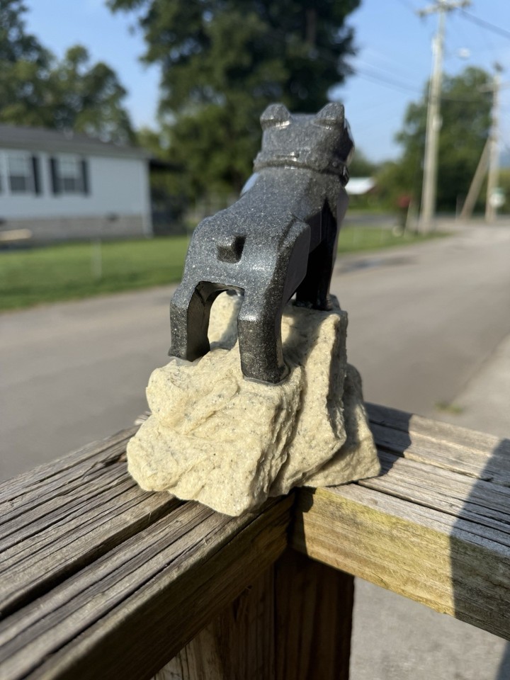 ULTRA RARE MACK TRUCK BULLDOG GRANITE PAPERWEIGHT FIRST GEAR Sign ...