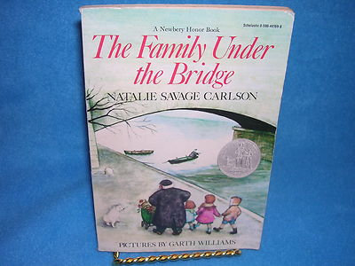 The Family under the Bridge by Natalie Savage Carlson (1958, Softcover ...