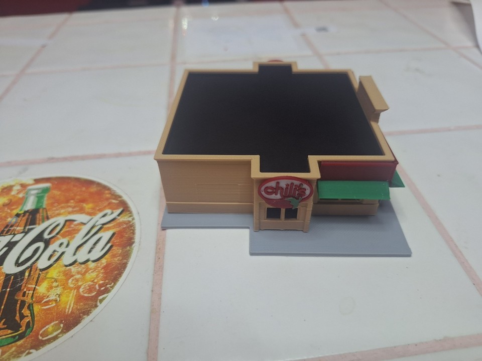N Scale Chilis Building custom Built Fast Food 3D Printed Completed ...