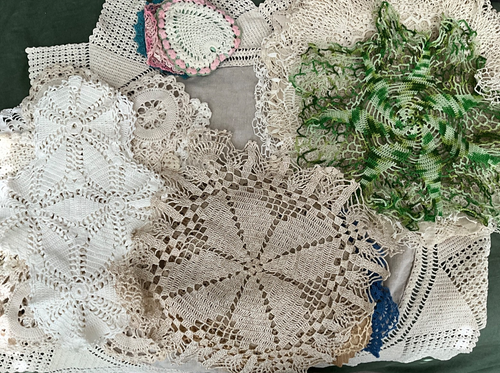 VINTAGE LOT OF HAND MADE CROCHET PLACEMATS AST SIZES LACE DOILIES | eBay