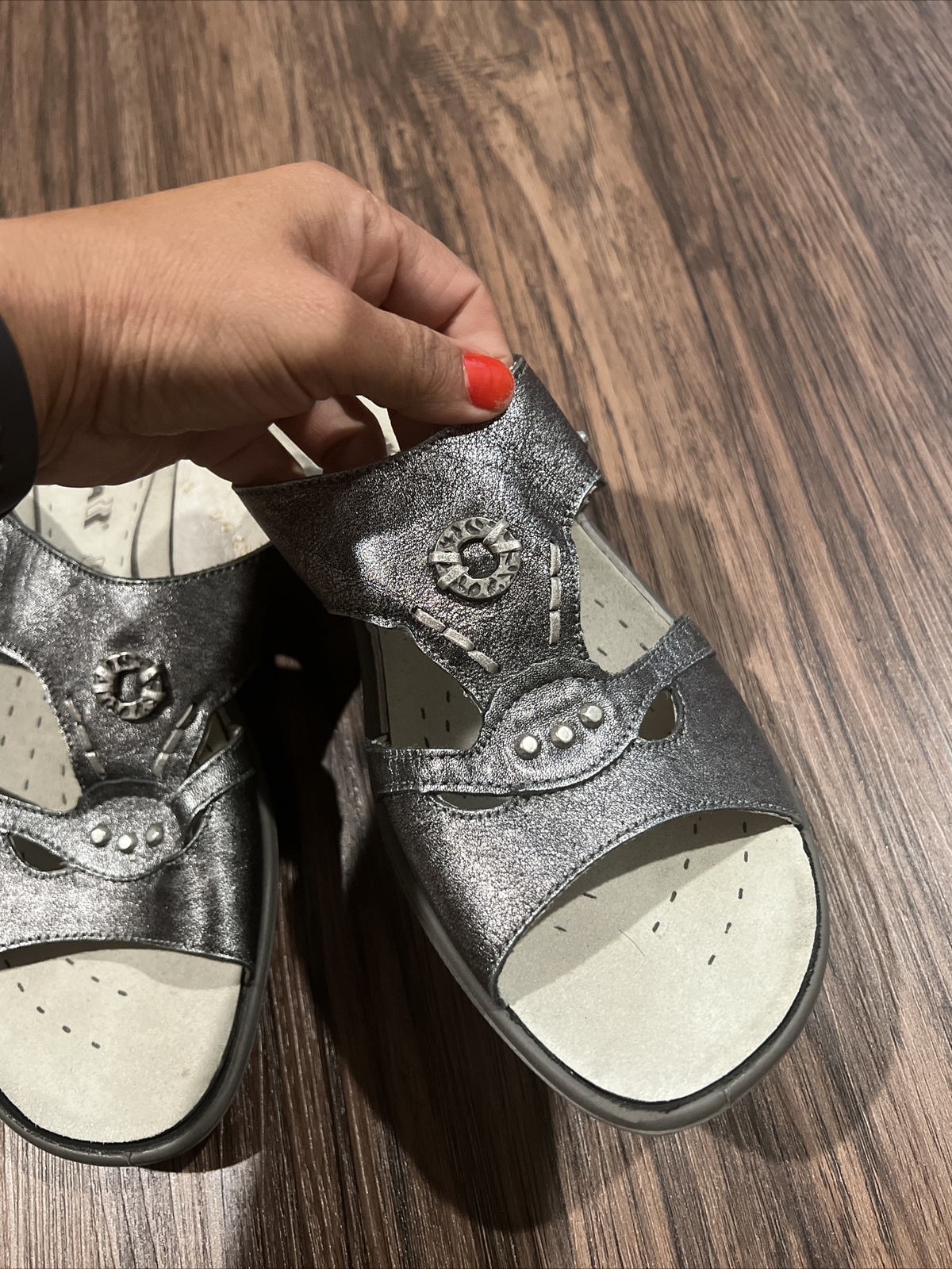 ROMIKA Slides Distressed Silver Leather Women’s Shoe… - Gem