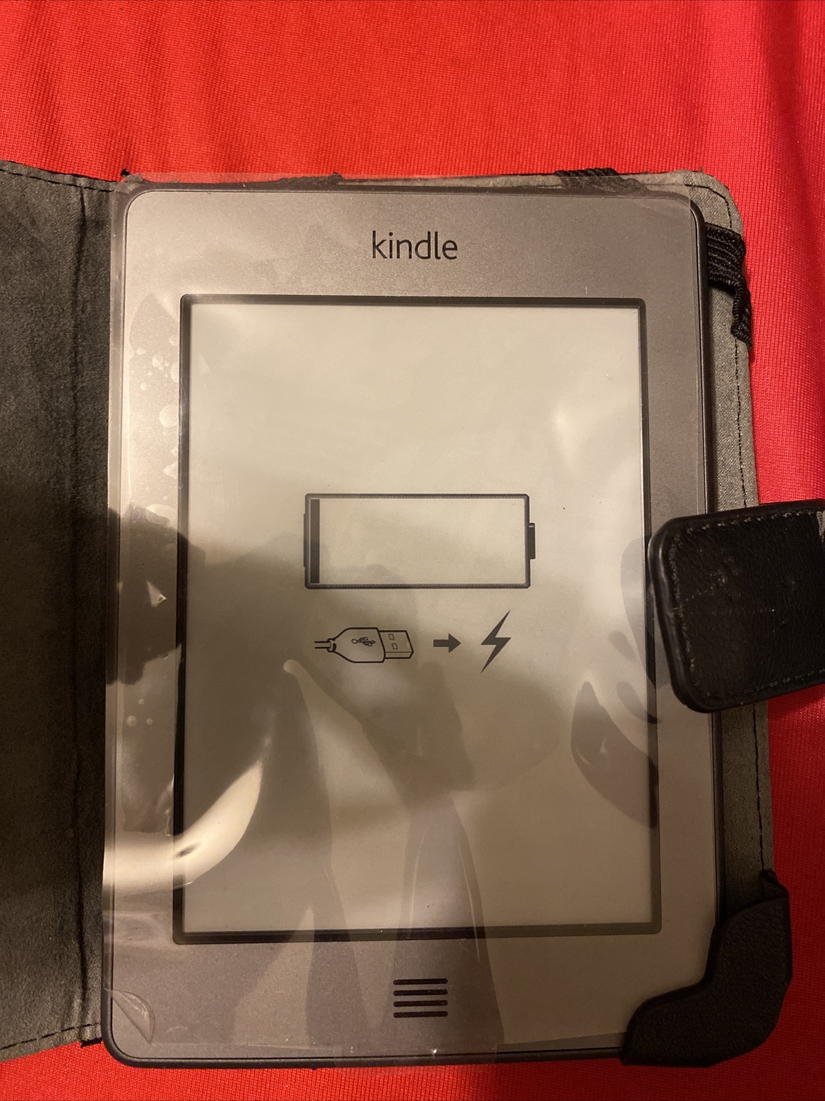 Gray Amazon Kindle Touch 4TH GENERATION D01200- TESTED