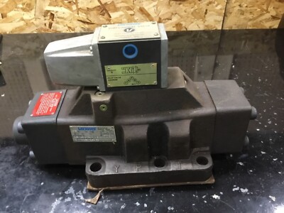 Vickers DG5V10A0AEMB10EN405 Pilot Operated Directional Valve #25A1PR2RM ...