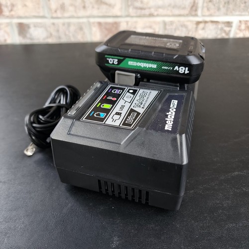 Metabo HPT UC18YSL3 14.4V - 18V Lithium Ion Charger & BSL1820M 2.0ah ...