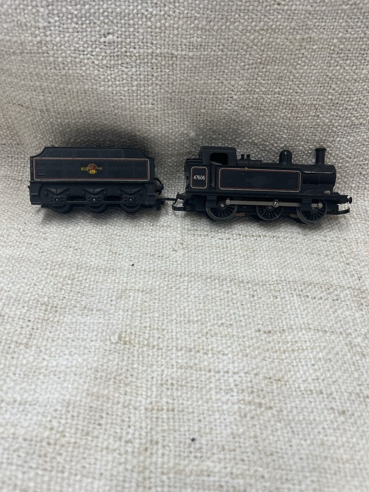 Tri-ang R52 OO Gauge BR Steam Locomotive Tank Engine No. 47606 | eBay UK