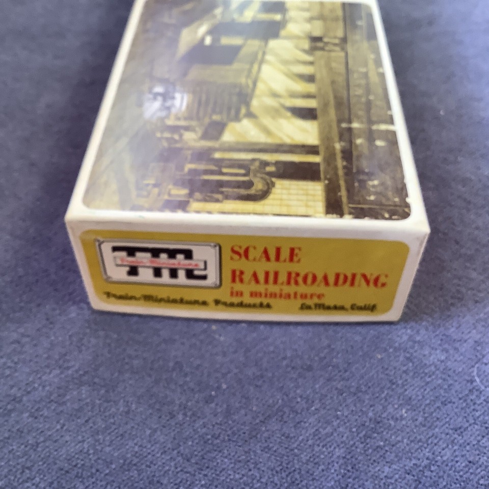 TM Train Miniature HO Scale 40' Wood Reefer Budweiser Beer #1804 ...