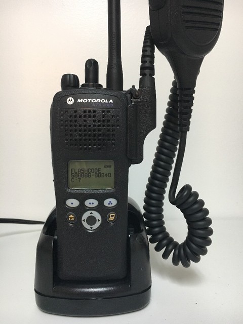 Motorola Xts2000 Model 2 VHF 136-174mhz P25 9600 Digital Radio HT ...