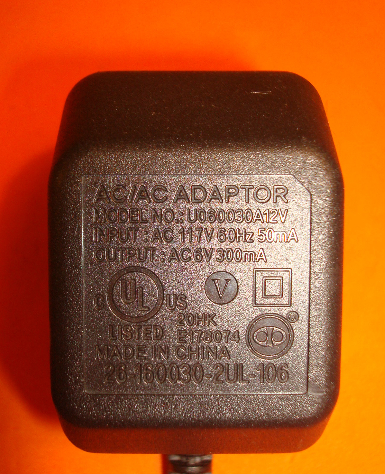 U060030A12V ( 26-160030-2UL-106) OEM VTECH AT&T ADAPTER 6 V AC 300 mA ...