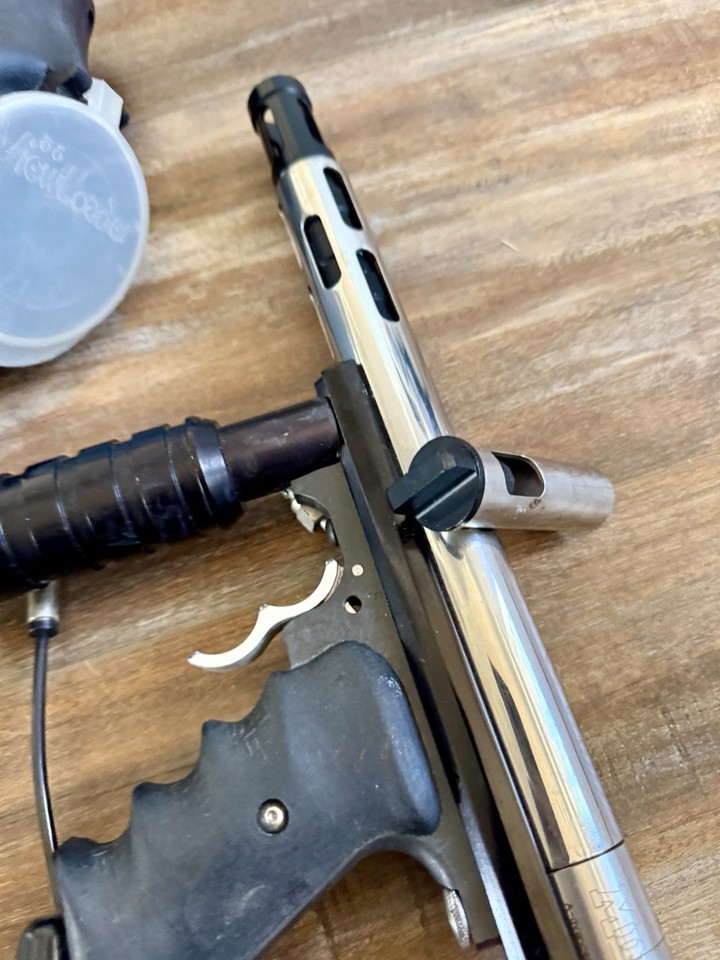 AGD Minimag Paintball Gun MM02790 With Hopper 2 Tanks And Accessories ...