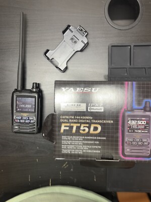 Yaesu FT-5DR C4FM/FM 144/430MHz Dual-Band 5W UHF Digital Transceiver ...